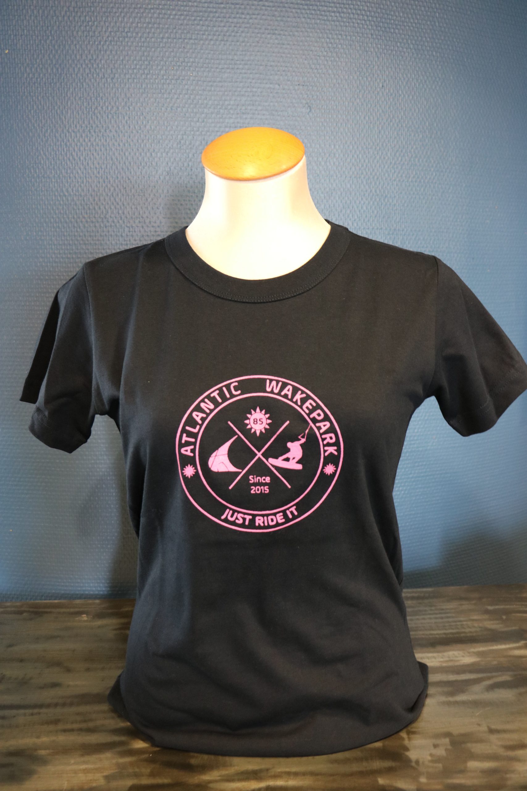 TEE SHIRT AWP LOGO ROSE - Téléski Nautique de Vendée - Atlantic ...